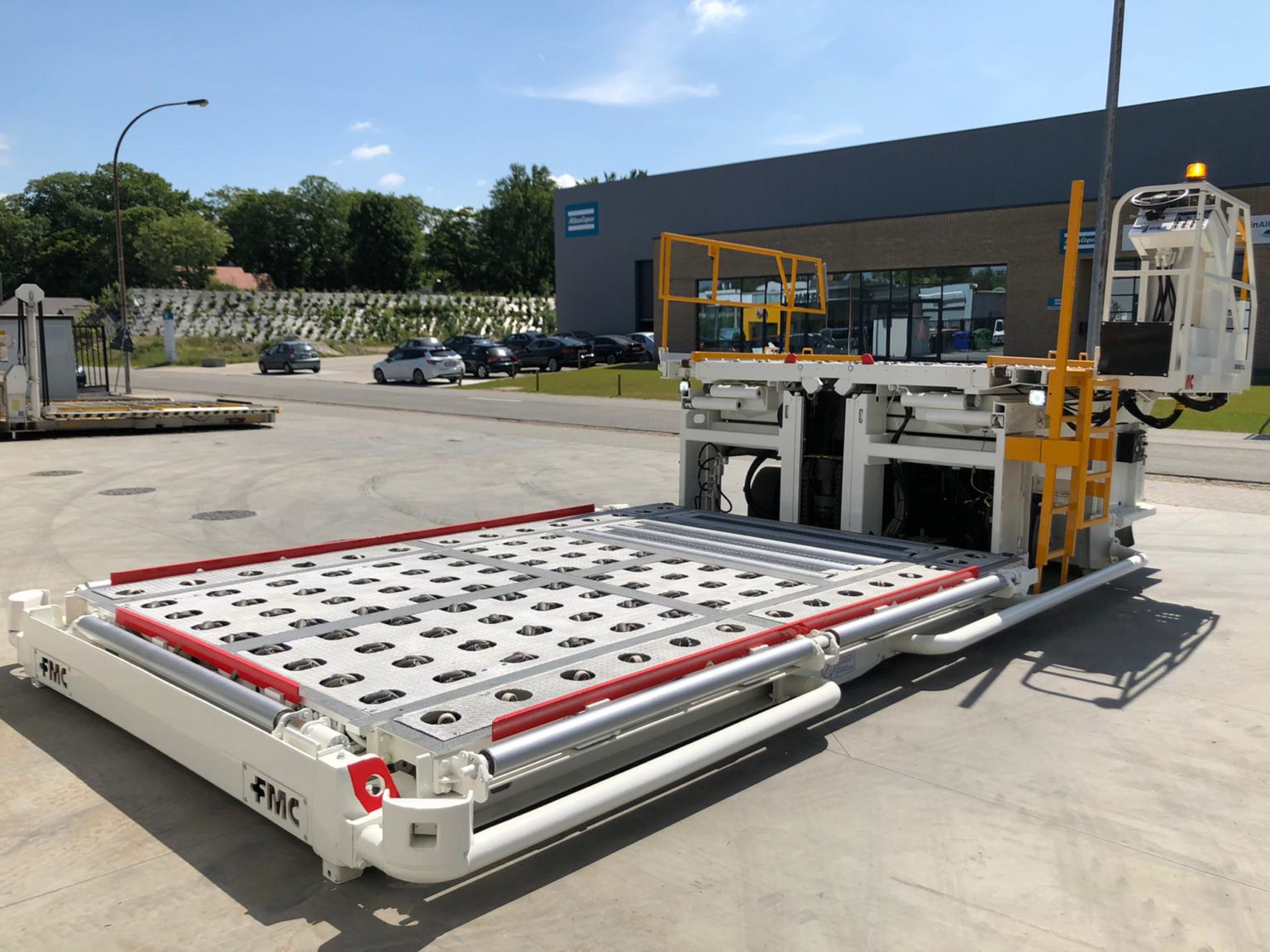 FMC Commander 15 – CTC Moyson Airport Equipment