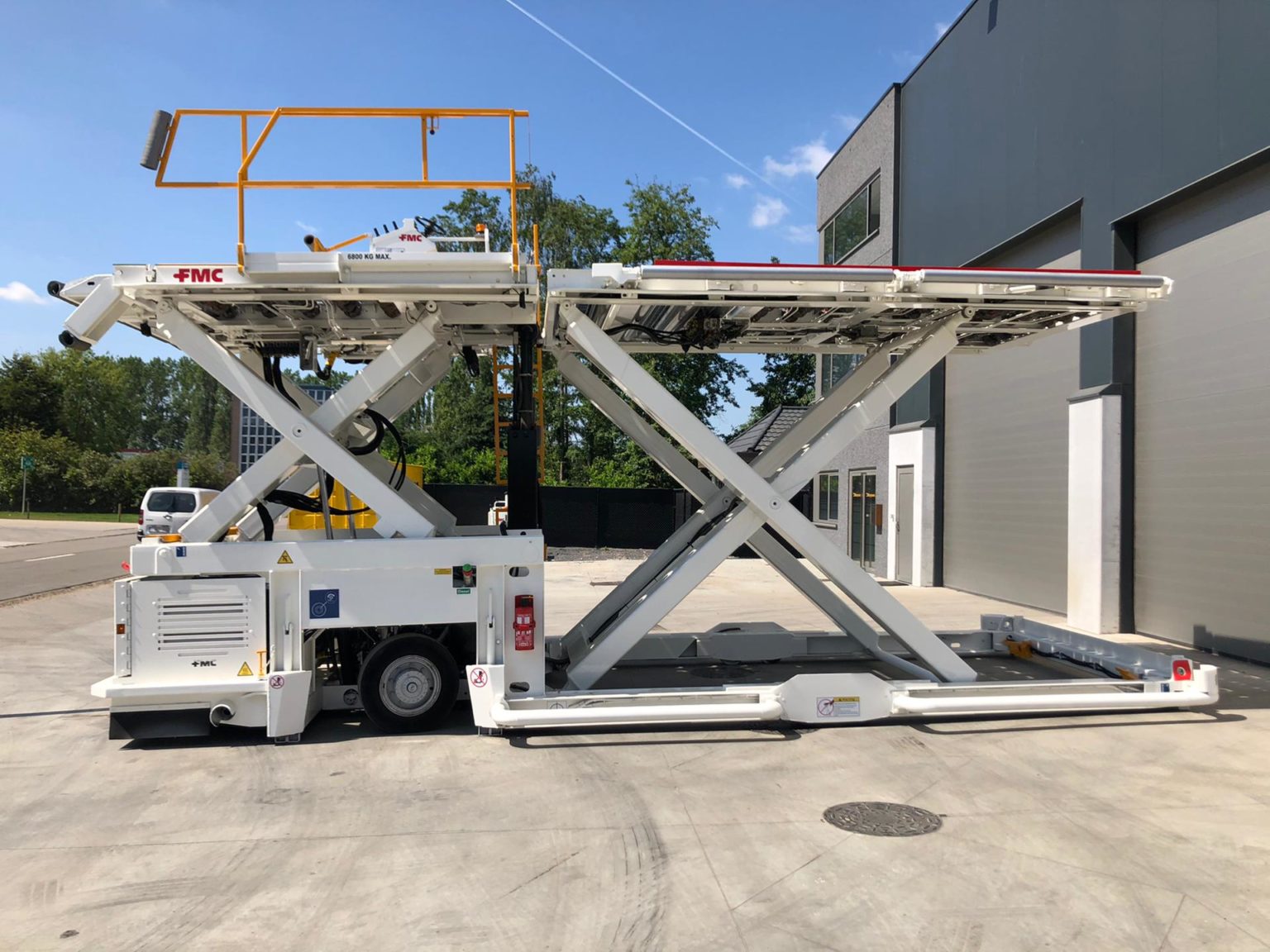 FMC Commander 15 – CTC Moyson Airport Equipment