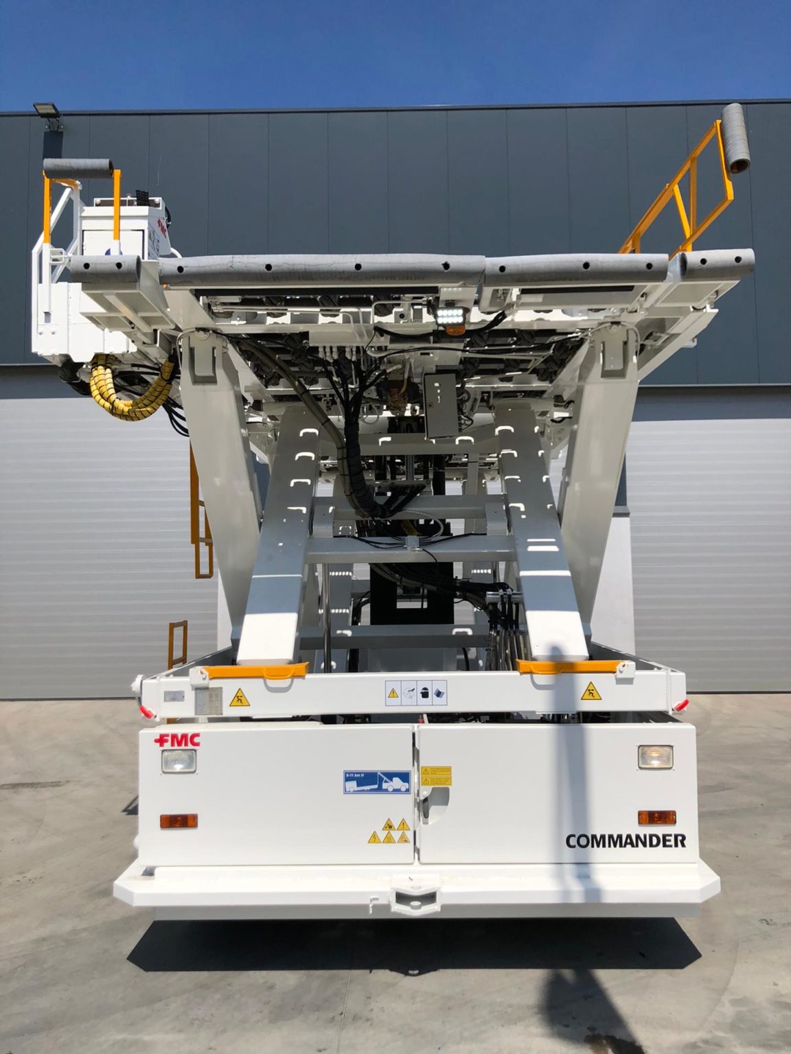 FMC Commander 15 – CTC Moyson Airport Equipment