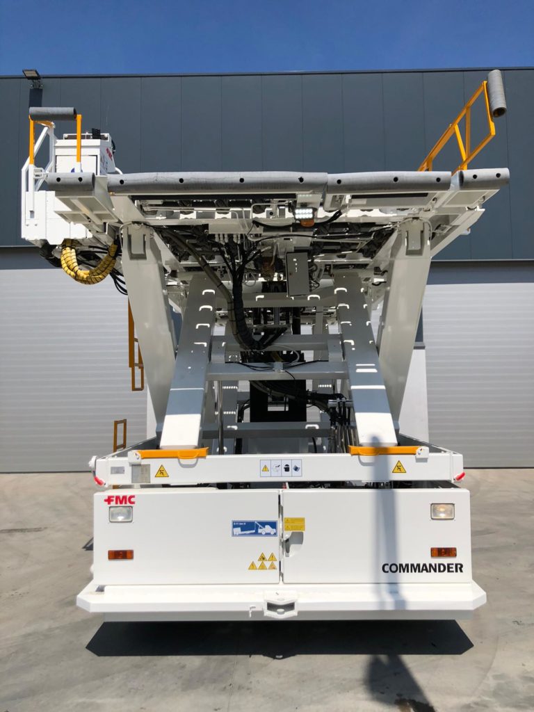 FMC Commander 15 – CTC Moyson Airport Equipment