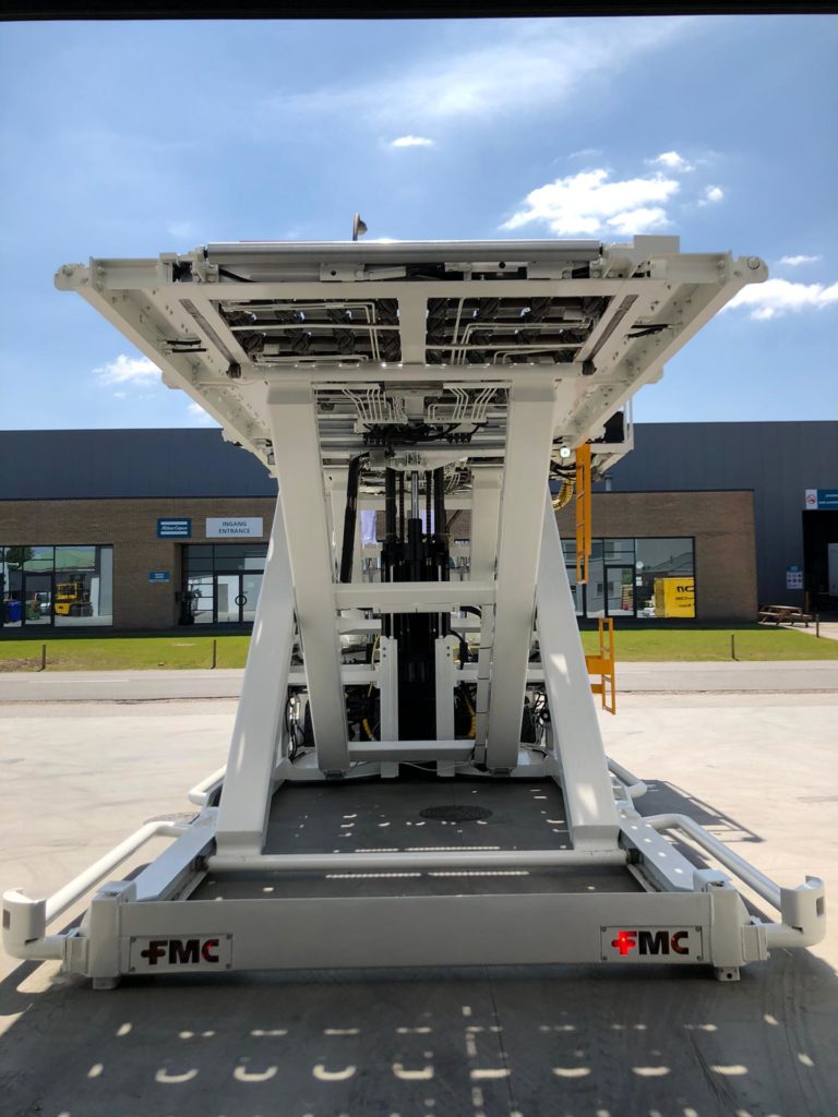 FMC Commander 15 – CTC Moyson Airport Equipment