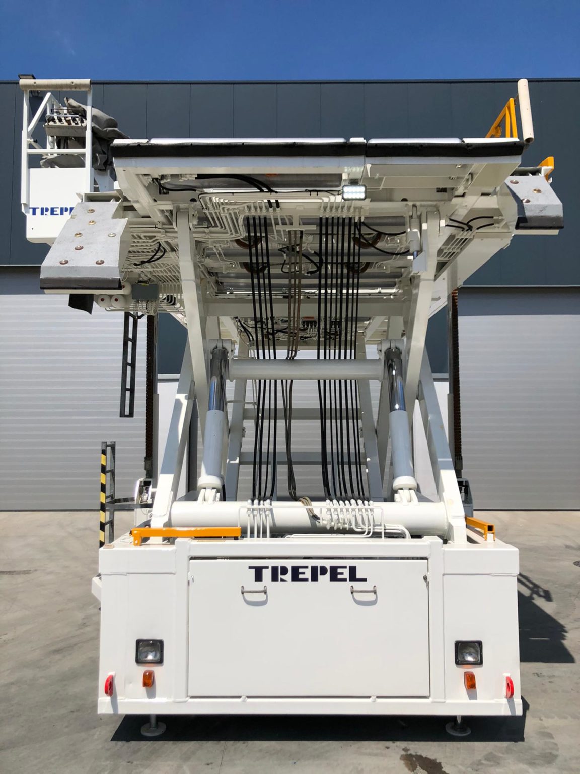 Trepel Champ70W – CTC Moyson Airport Equipment
